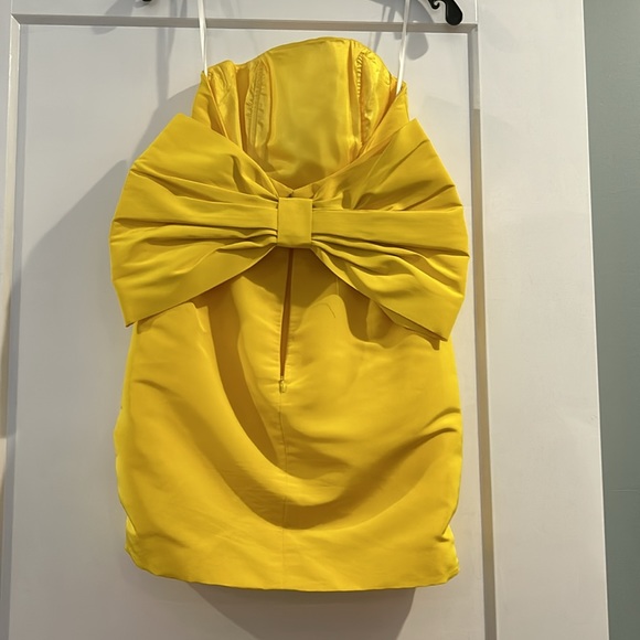 Alexia Maria | Dresses | Alexia Mara Yellow Dress | Poshmark